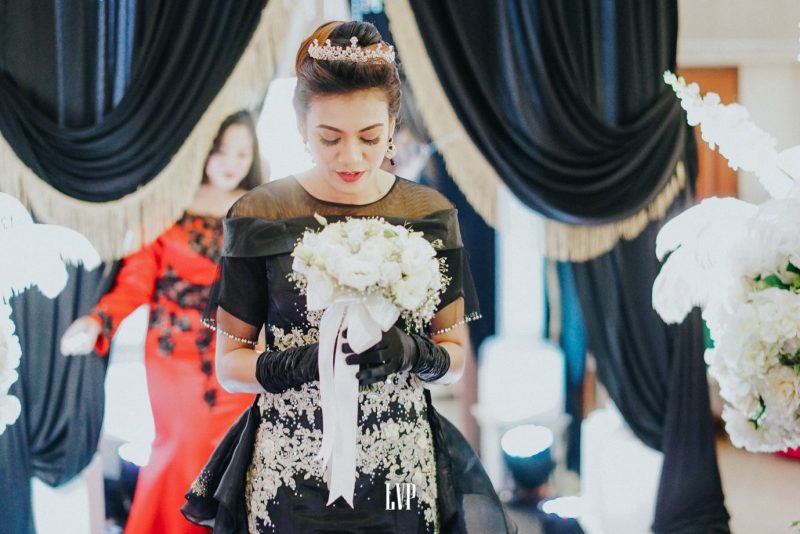 [GAMBAR] Rody Kristal, Niena Azman Segak Dan Cantik Berbusana Hitam Di ...