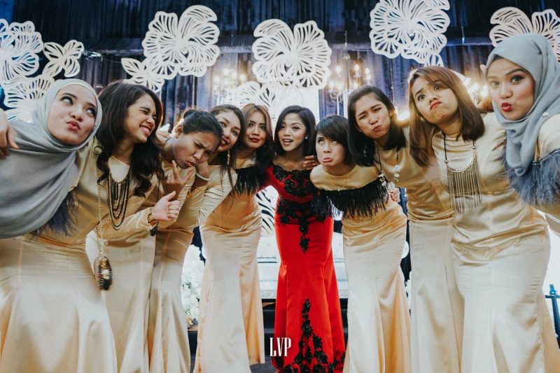 [GAMBAR] Rody Kristal, Niena Azman Segak Dan Cantik Berbusana Hitam Di ...