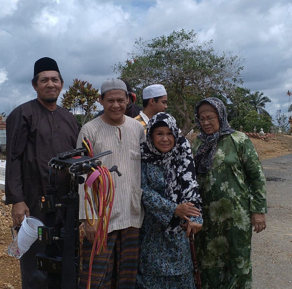 Masuk Hospital Akibat Darah Tinggi, Isteri Pula Jalani Pembedahan ...