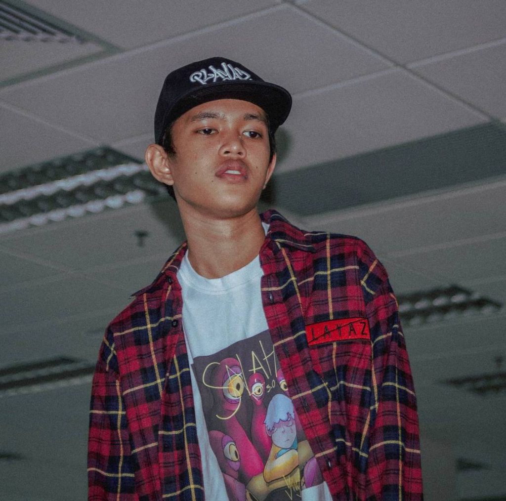 “Moga Dipermudahkan Ke Jenjang Pelamin,” - Yonnyboii Kini Tunang Nik ...