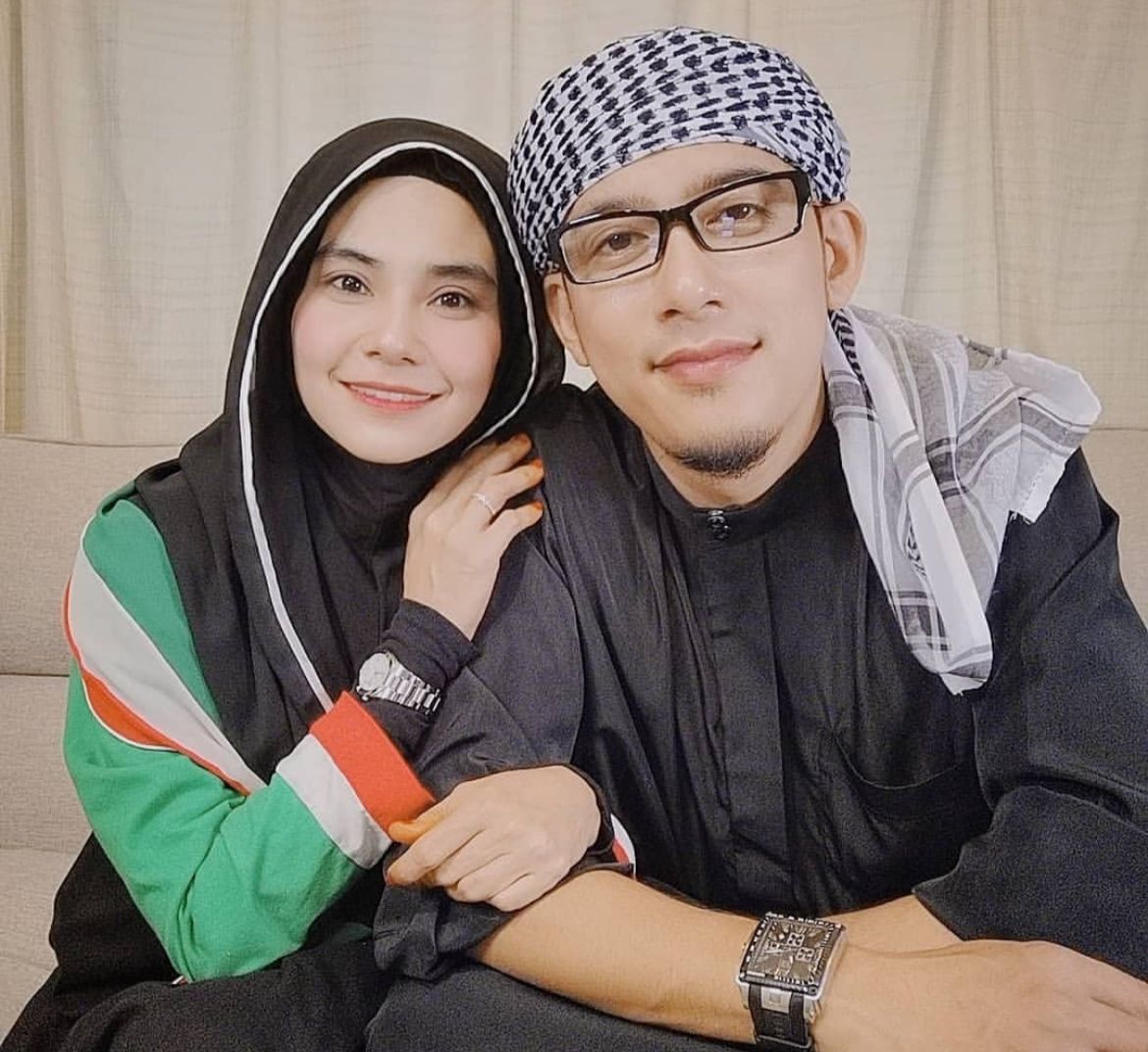 Dee Mengaku Pernah ‘Lockdown’ Diri 3 Minggu Kerana Jangan Ketawa ...