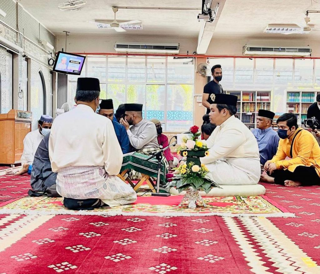 “Pertemuan Ke Sembilan Pada Hari Akad Nikah,” - Hanya Jumpa 9 Kali ...