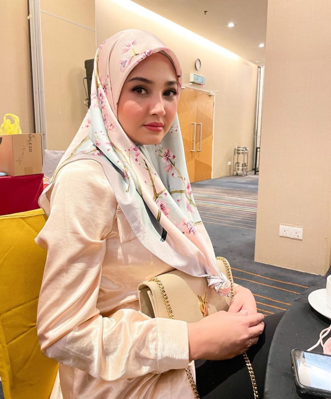 10 Fakta Tentang Mariam Abdul Aziz, Bonda Kesayangan Pengiran Muda ...