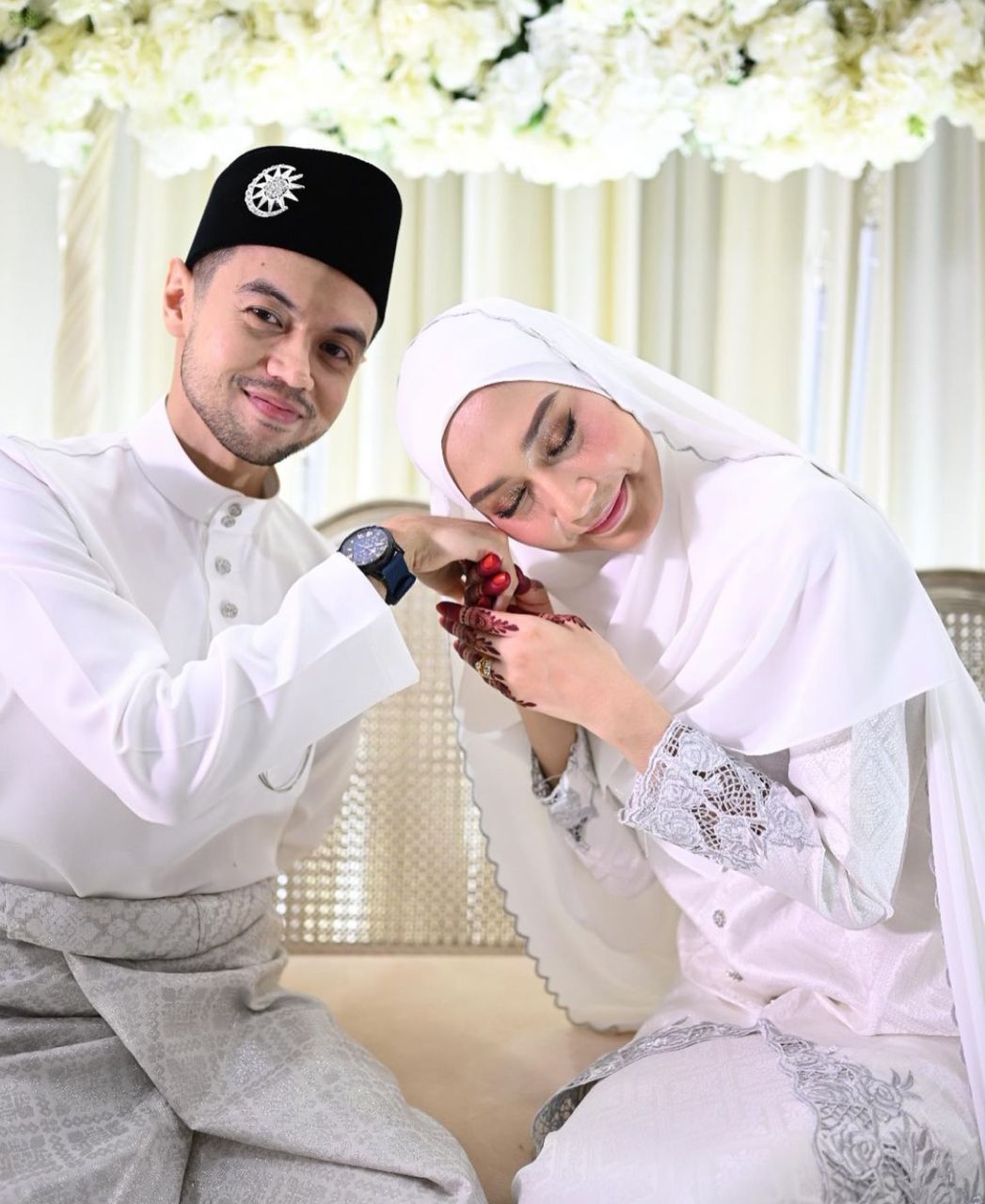 Dengan Sekali Lafaz, Penyanyi Azhar Osman Kini Sah Bergelar Suami