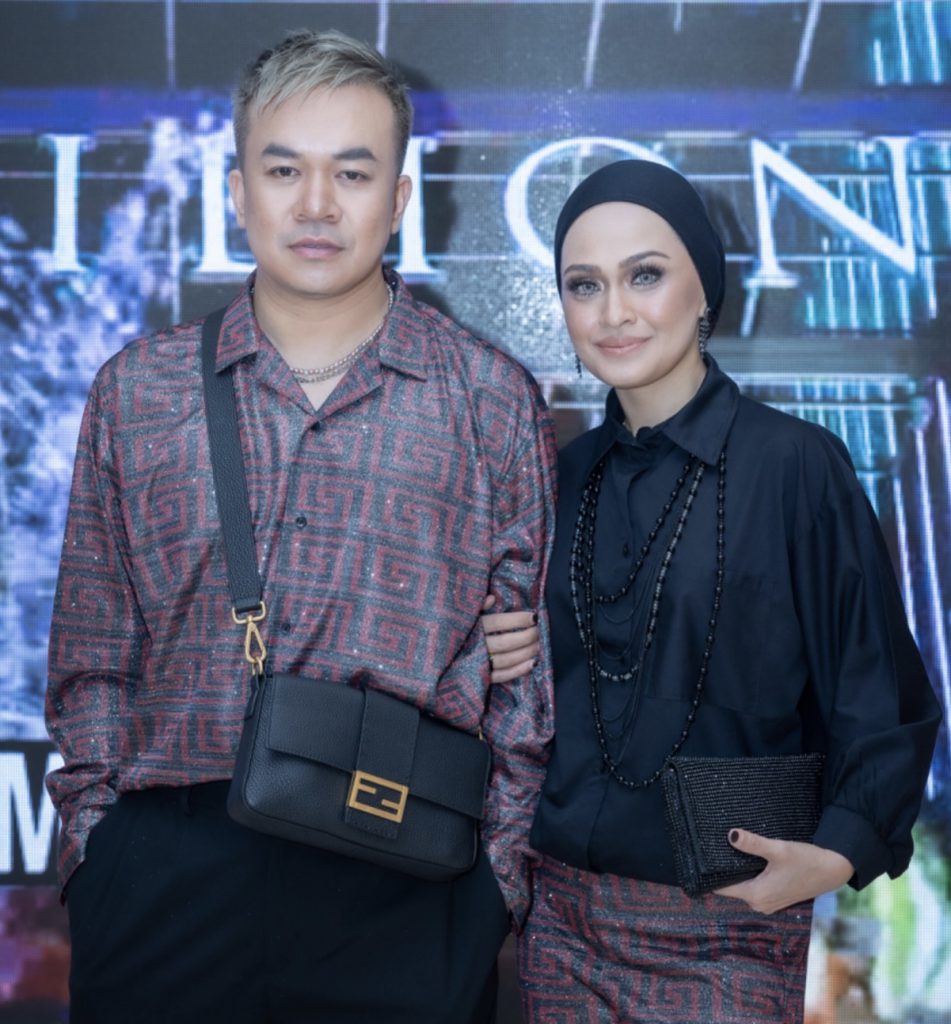 “Elemen ‘Berbungkus’ Diserlahkan Bagi…,” - Koleksi ‘Cotton Candy ...