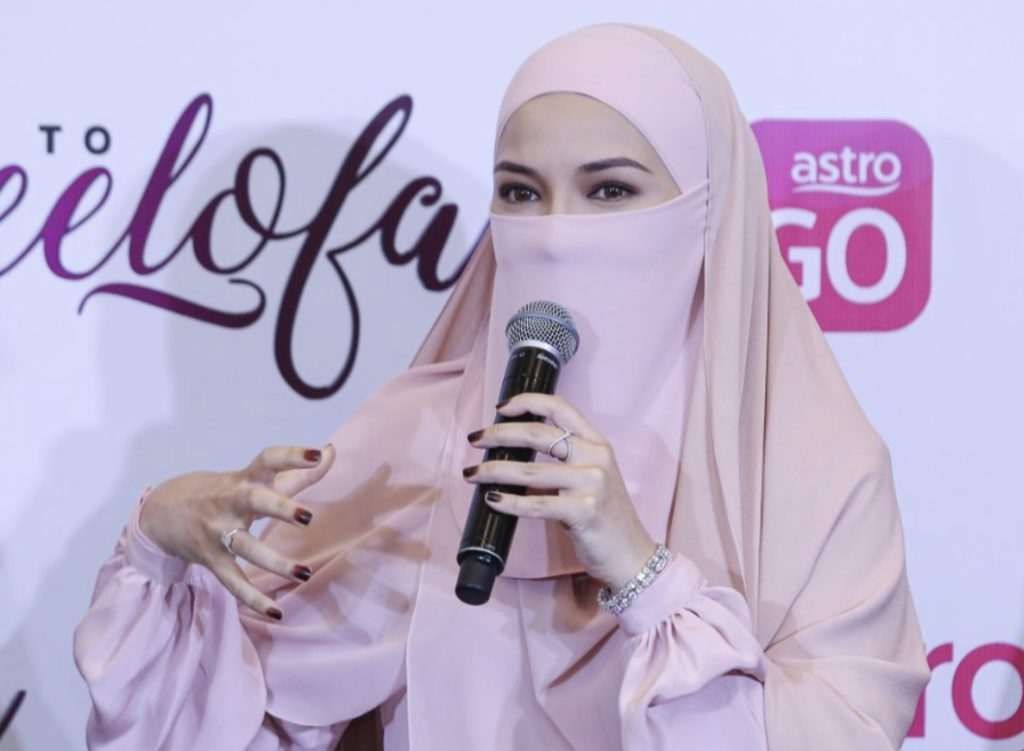 Neelofa Buat Keputusan, Tak Mahu Berdua 'Satu Frame' Dengan Tetamu Lelaki