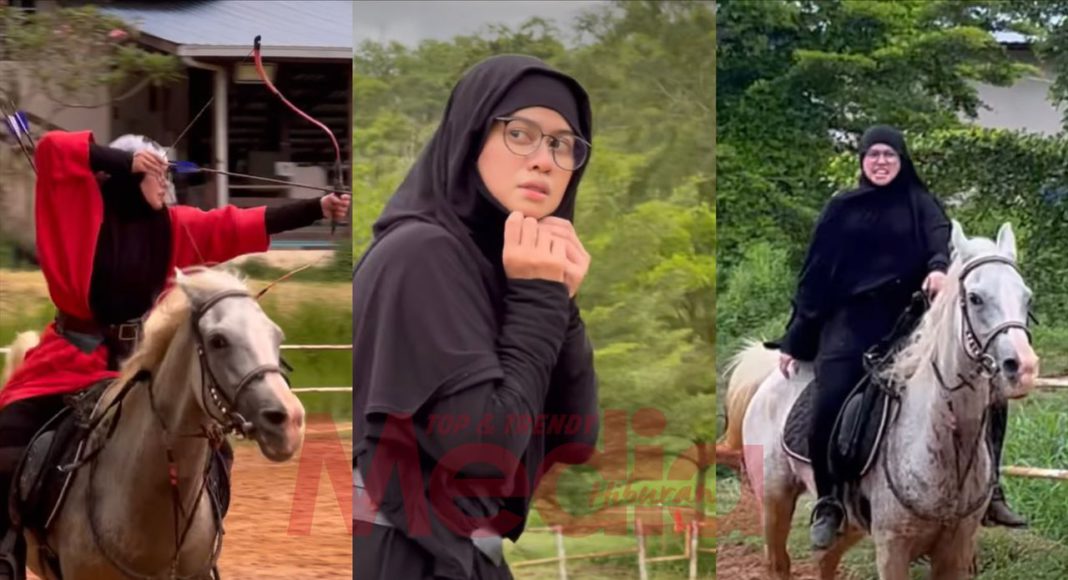 Aksi Tangkas Heliza & Hazwani Berkuda Sambil Memanah Pukau Netizen ...
