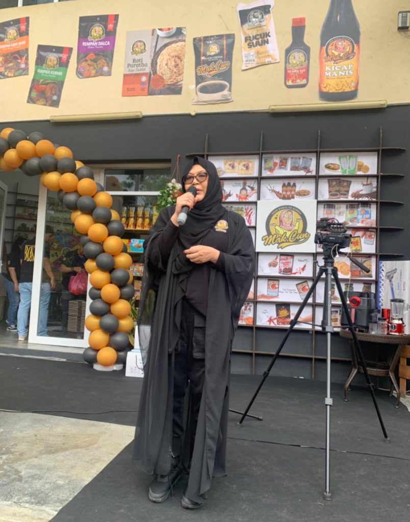 “Jangan Kata 20 Jam, 24 Jam Pun Boleh Kena Henjut,” - Produser Tanggung ...