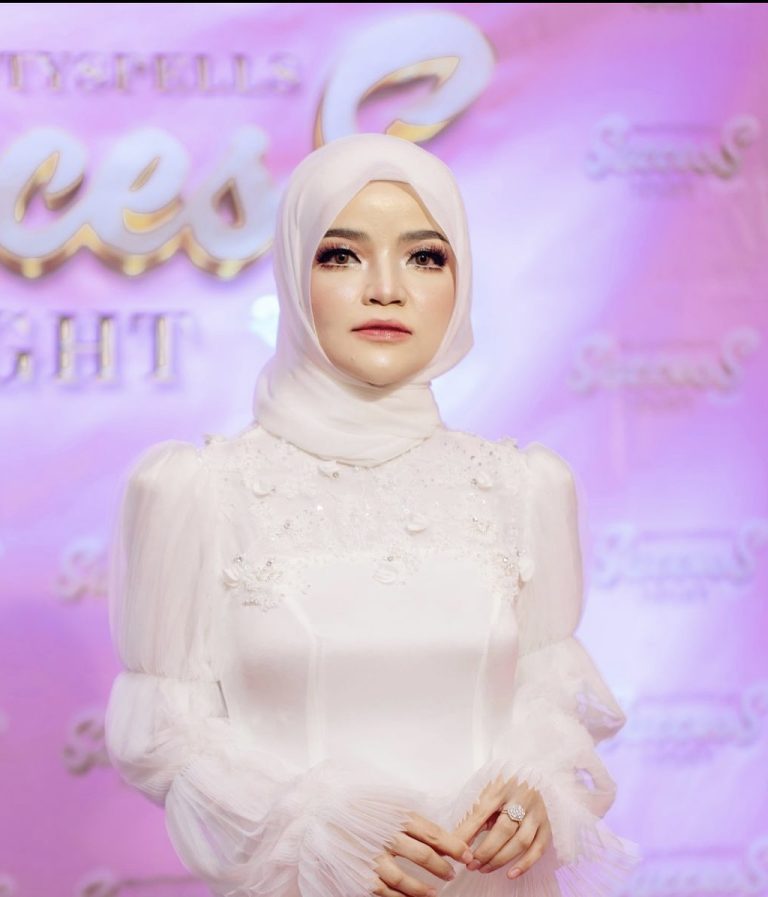 Aura Luar Biasa Konsert GenKRU! Kemunculan Elite & Adam AF Cetuskan ...