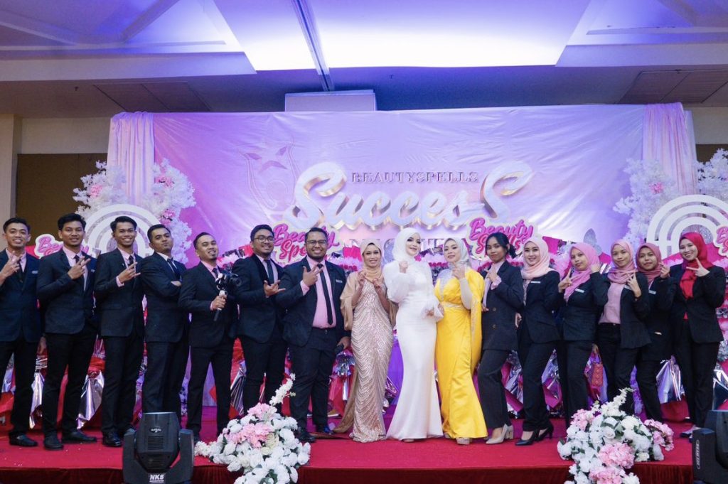 Aura Luar Biasa Konsert GenKRU! Kemunculan Elite & Adam AF Cetuskan ...