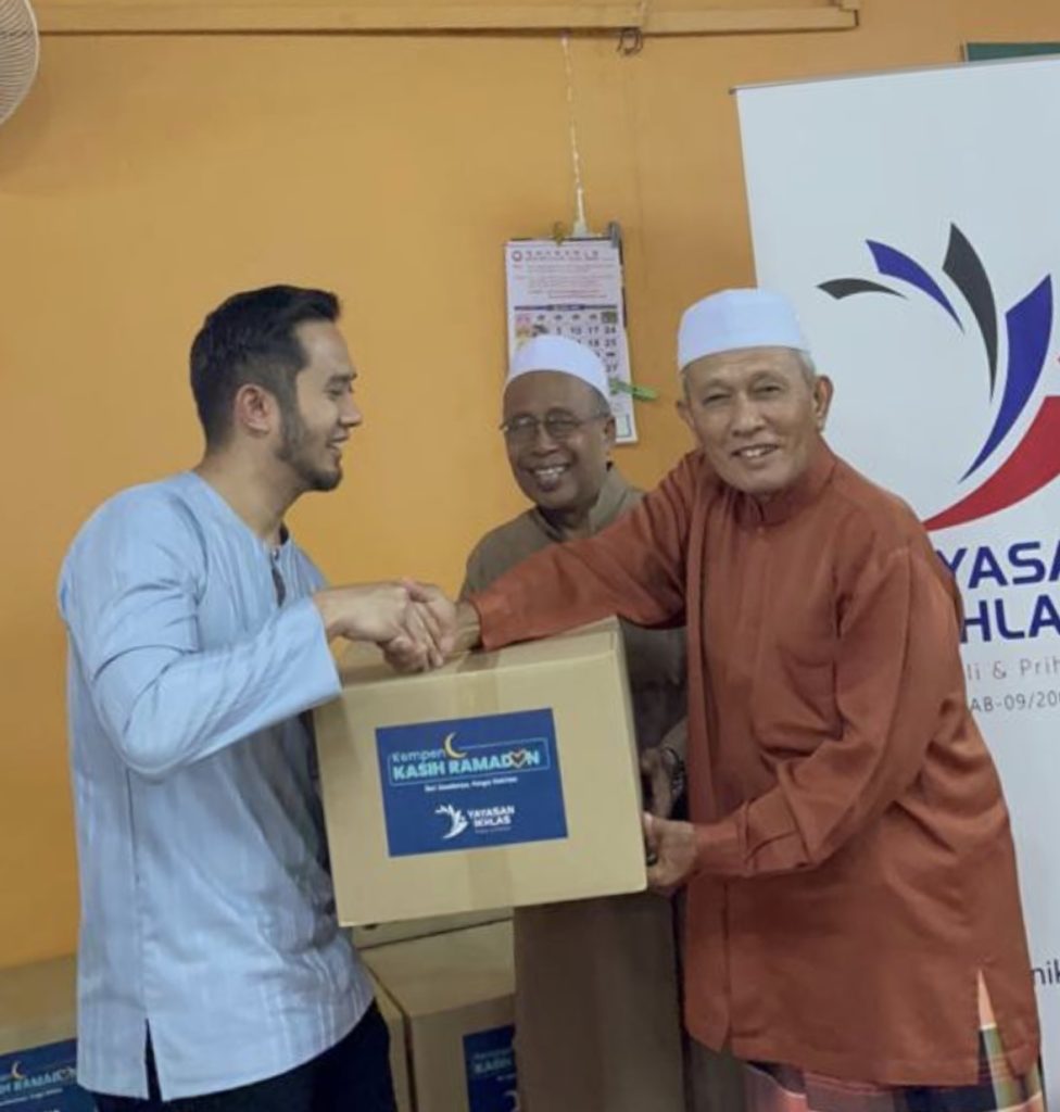 “Hebat Dengar Cerita Misi Ini,” - Fizi Ali Turun Padang Agih Rezeki ...