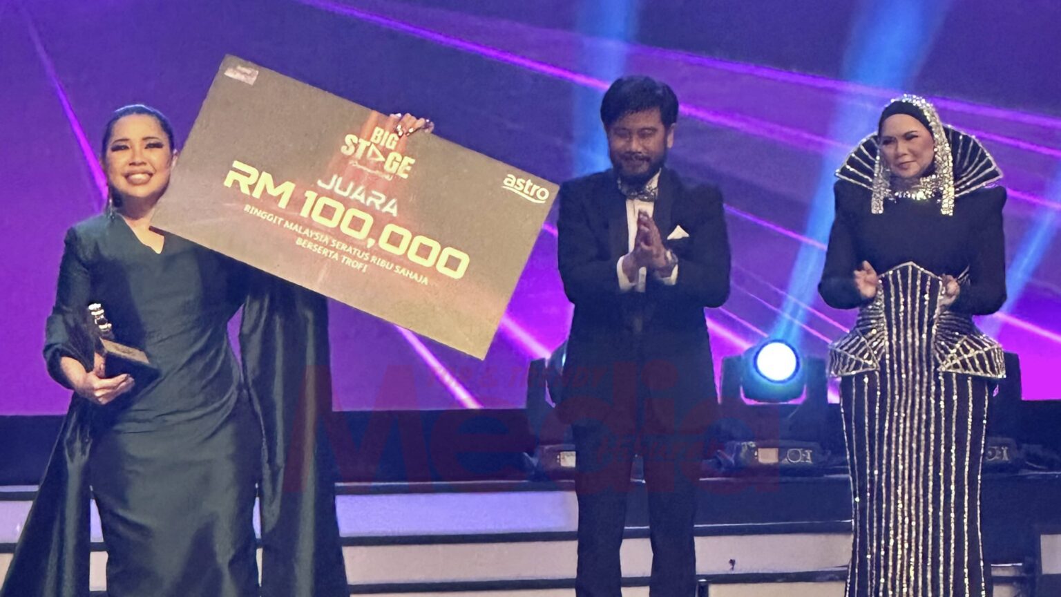 Nadeera Zaini Juara Big Stage 5, Raih RM100,000 & Lagu Baru