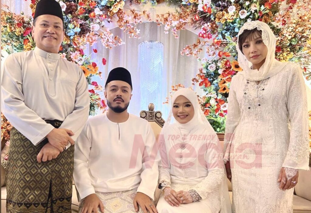 Anak Sulung Sah Bergelar Isteri, A Aida Bercucuran Air Mata Beri Ucapan