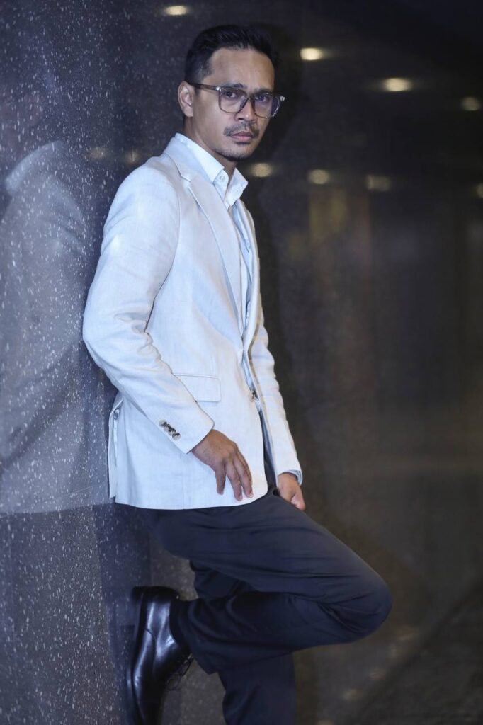 “Ada Babak Yang Mencabar Akal & Tingkah Saya,” - Bintangi Drama ‘One Million Dollar Voice’, Lah ...