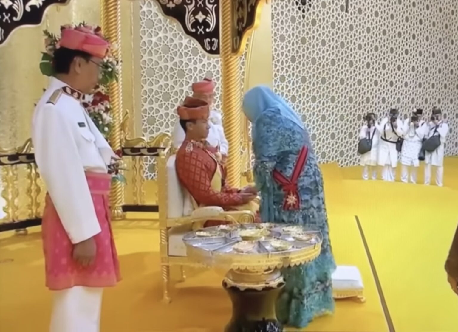 10 Fakta Tentang Mariam Abdul Aziz Bonda Kesayangan Pengiran Muda Abdul Mateen Media Hiburan 
