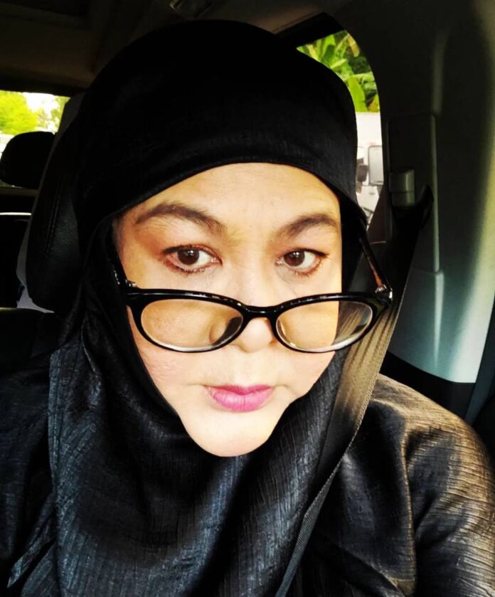 “Jangan Gelar Mereka Pelakon, Kesian Industri Kami,” - Erma Fatima