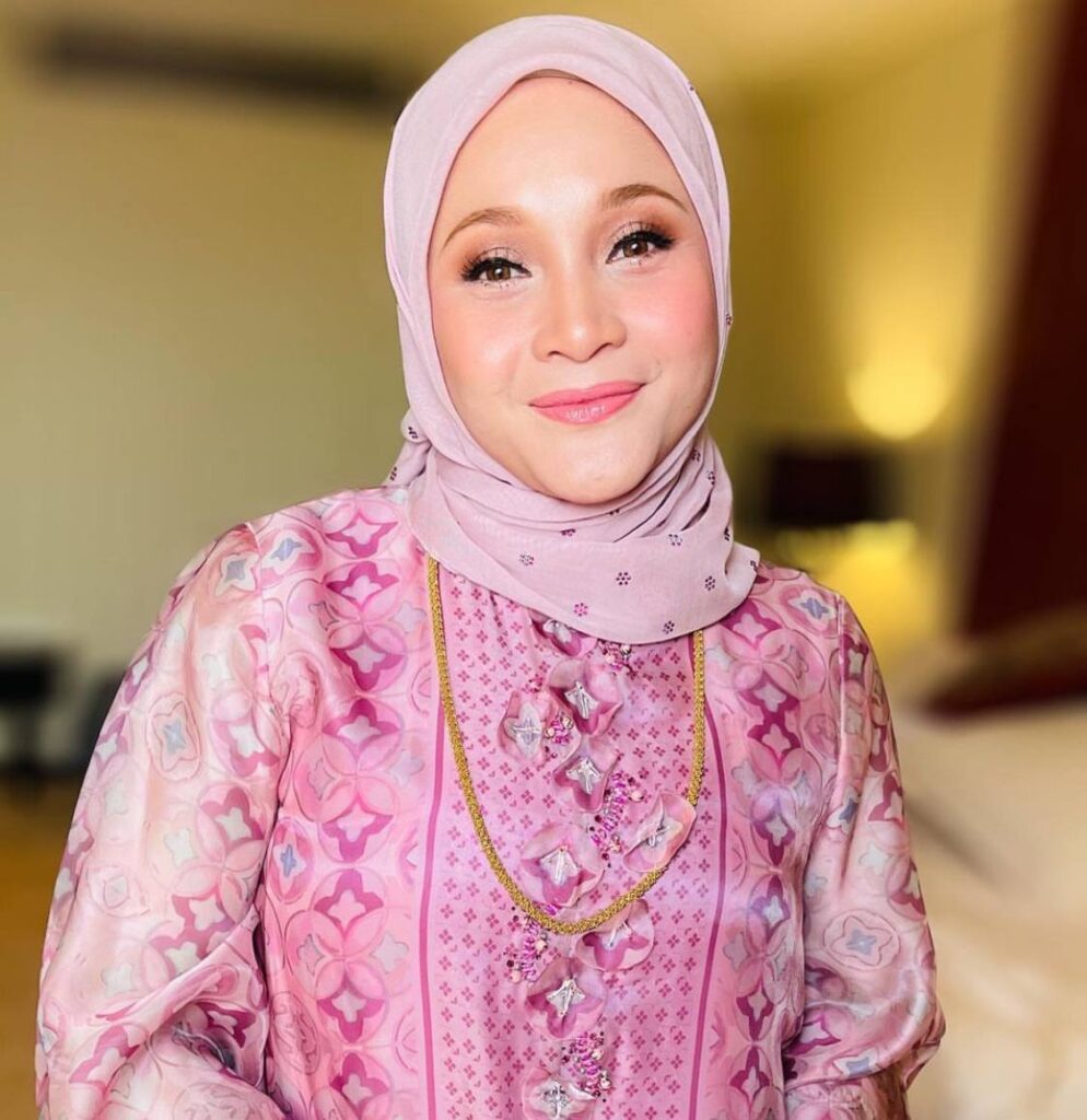 “Politik Ini Sangat Mulia Jasanya,” - Anne Ngasri Suka Santuni ...