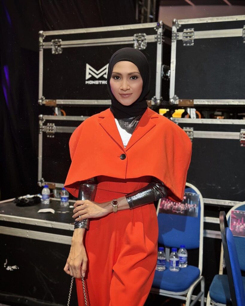 Pernah Lalui Fasa 'Khilaf', Sherry Ibrahim Kini Lebih Terbuka Terima ...