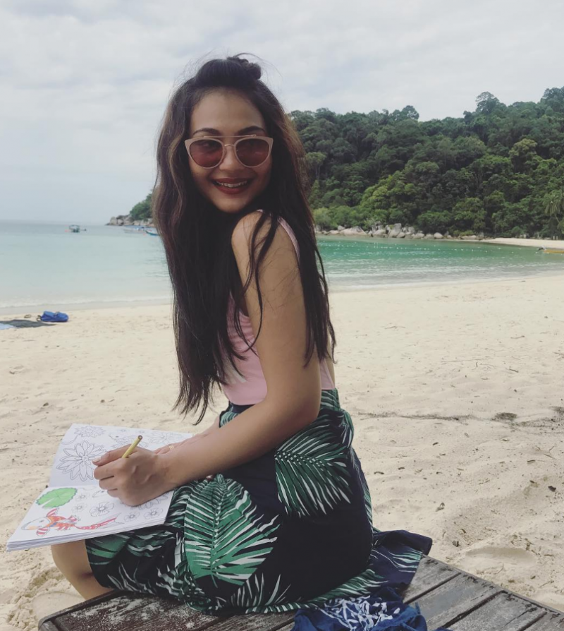 Video Seksi Nadia Brian Di Pulau Tarik Perhatian Kaum Adam - Media Hiburan